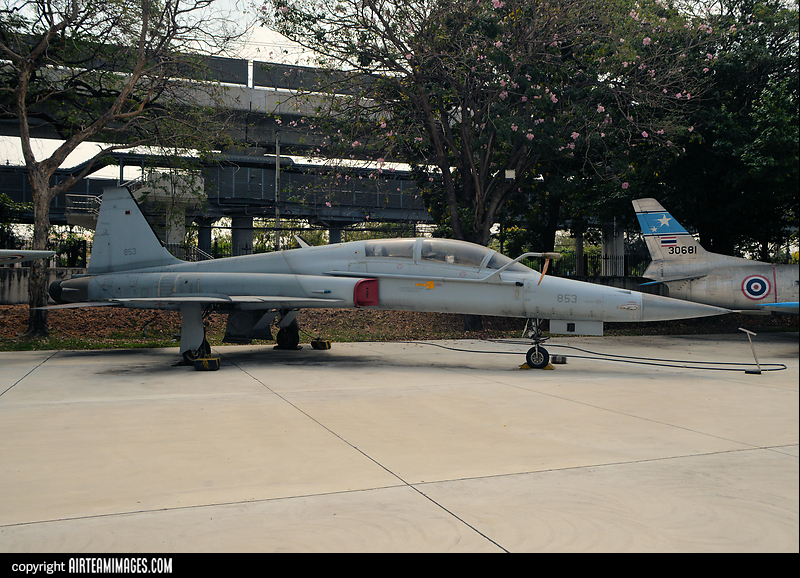 Northrop F-5T Tigris Singapore - Air Force 853 - AirTeamImages.com