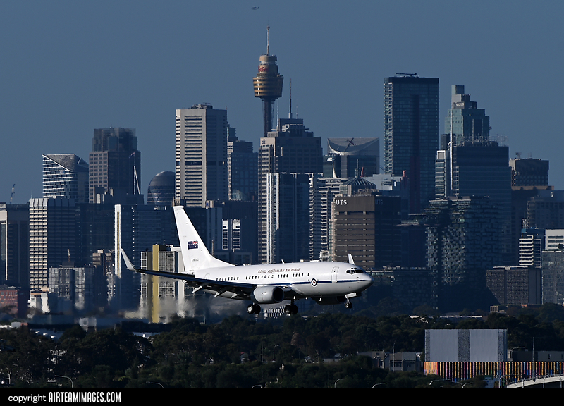 Boeing Business Jet BBJ Australia - Air Force A36-002 - AirTeamImages.com