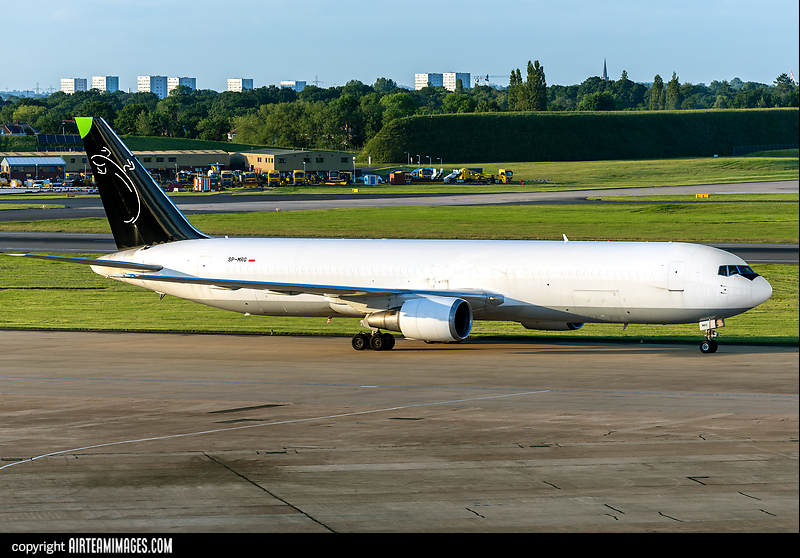 Boeing 767-35H/ER(BDSF) SkyTaxi SP-MRG - AirTeamImages.com