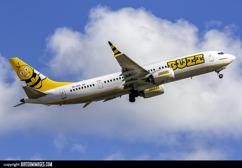 Boeing 737-8-200 MAX Buzz (Ryanair) SP-RZG - AirTeamImages.com