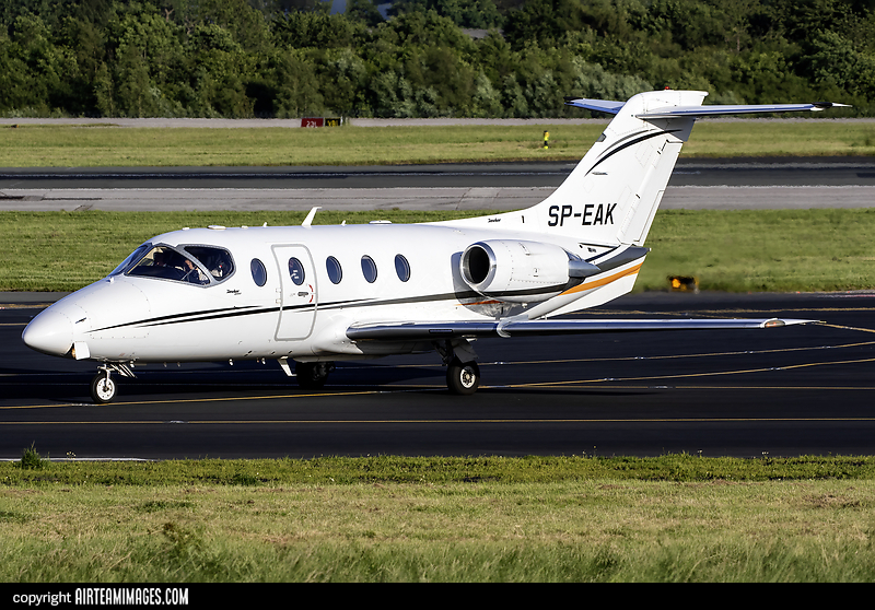 Hawker Beechcraft 400XP Private SP-EAK - AirTeamImages.com