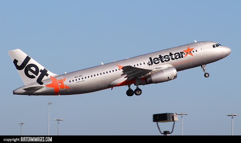Airbus A320-232 Jetstar Airways VH-VFI - AirTeamImages.com