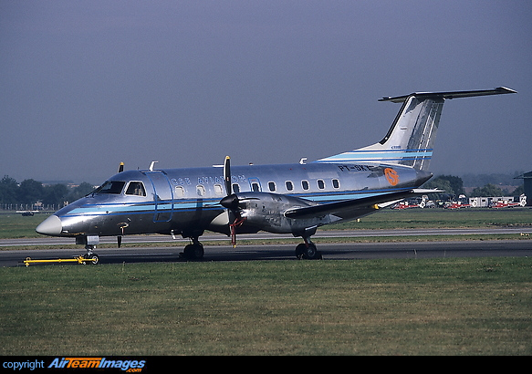 Embraer EMB-120 Brasilia Private PT-SKY - AirTeamImages.com