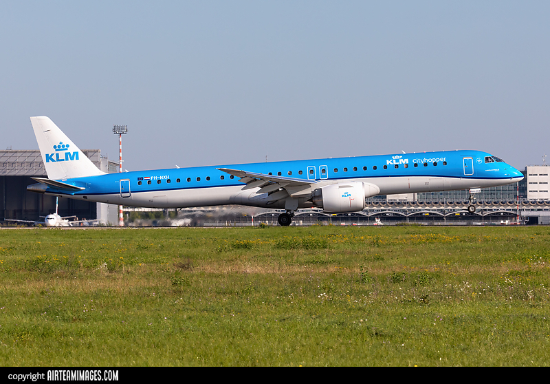 Embraer ERJ-195-E-2 KLM Cityhopper PH-NXH - AirTeamImages.com