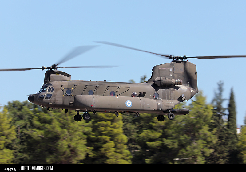 Boeing CH-47SD Chinook Greece - Hellenic Air Force ES915 ...