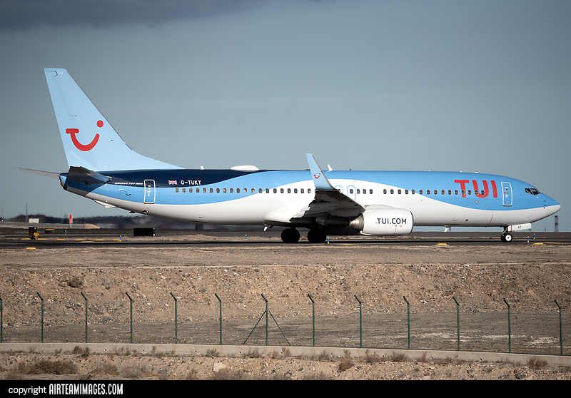 Boeing 737-8JP TUI (UK) G-TUKT - AirTeamImages.com