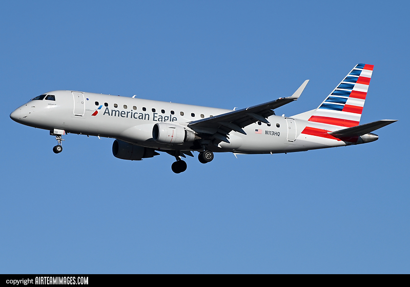 Embraer ERJ-175LR American Eagle (Republic Airways) N113HQ ...
