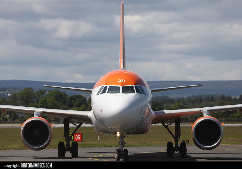 Airbus A319-111 EasyJet OE-LQB - AirTeamImages.com