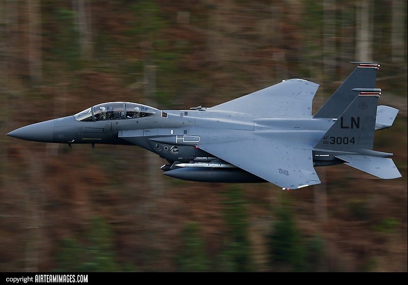 McDonnell Douglas F-15E Strike Eagle USA - US Air Force 00-3004 ...