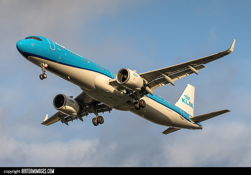 Airbus A321-252NX KLM - Royal Dutch Airlines PH-AXB - AirTeamImages.com