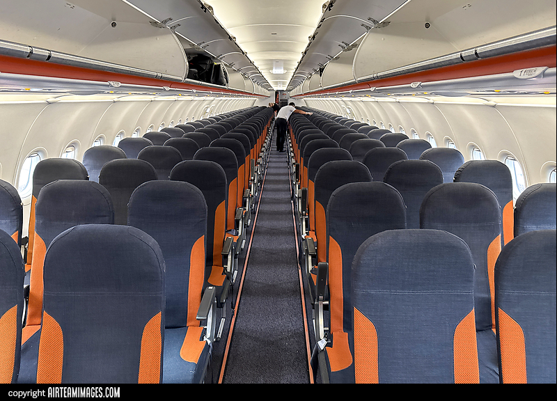 Airbus A320-251N EasyJet G-UZHE - AirTeamImages.com