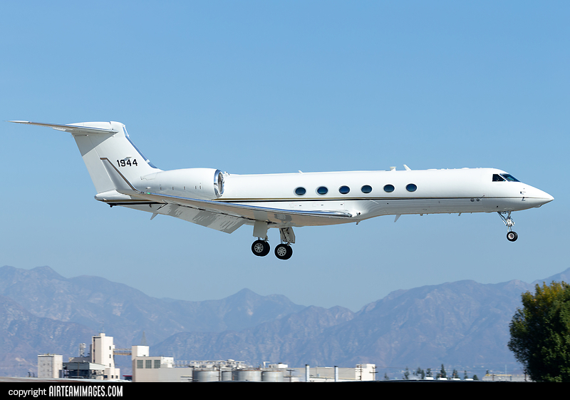 Gulfstream C-37A USA - US Army 97-1944 - AirTeamImages.com