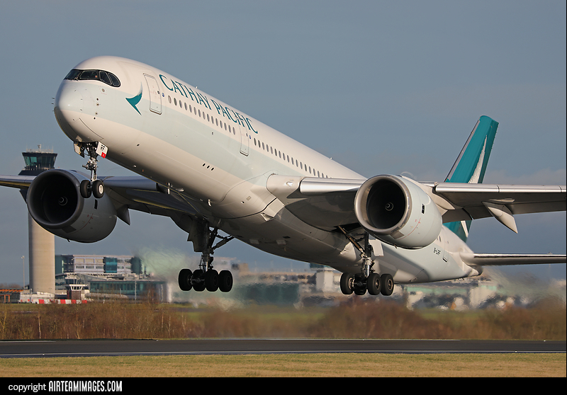 Airbus A350-941 Cathay Pacific Airways B-LRF - AirTeamImages.com