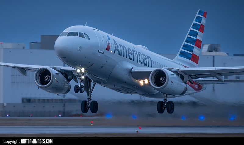 Airbus A319-132 American Airlines N804AW - AirTeamImages.com