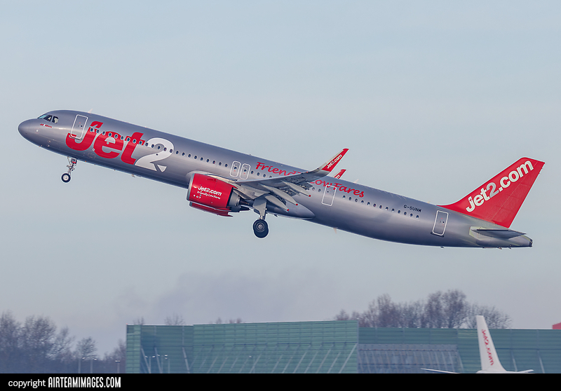 Airbus A321-251NX Jet2 G-SUNM - AirTeamImages.com