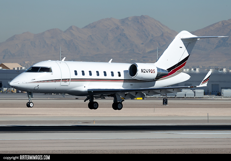Bombardier Challenger 650 NetJets Aviation N249QS - AirTeamImages.com