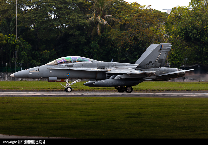 McDonnell Douglas F/A-18D Hornet Malaysia - Air Force M45-05 ...