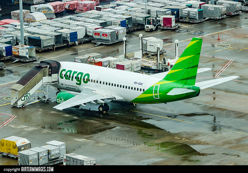 Boeing 737-5U3(F) Citilink (Garuda Indonesia) PK-GGC - AirTeamImages.com