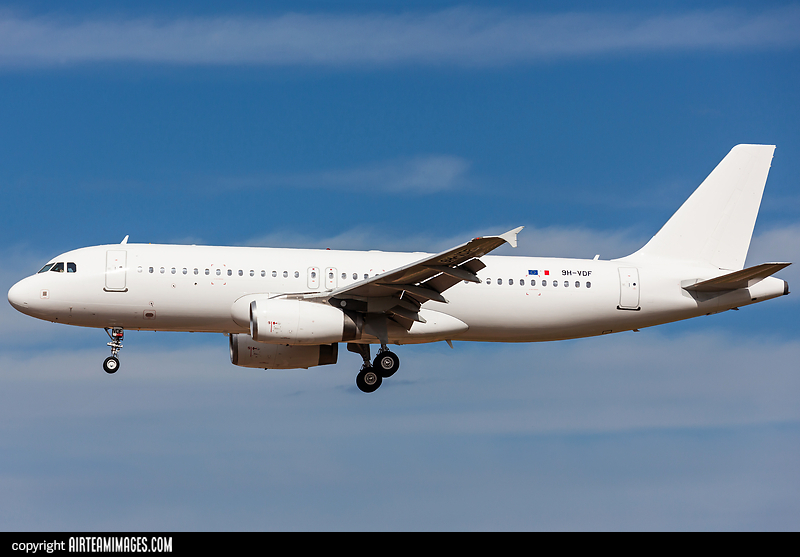 Airbus A320-232 No Visible Titles 9H-VDF - AirTeamImages.com