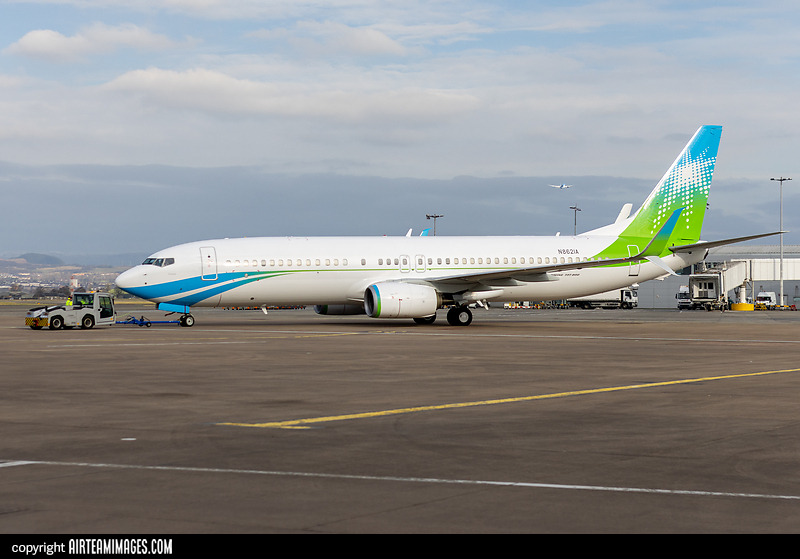 Boeing 737-8H4 Saudi Aramco Aviation N8621A - AirTeamImages.com