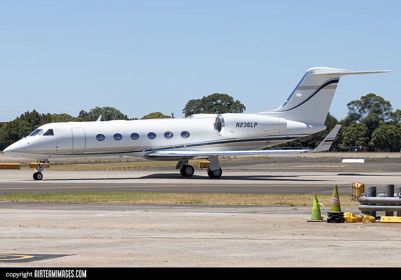 Gulfstream G450 Private N236LP - AirTeamImages.com