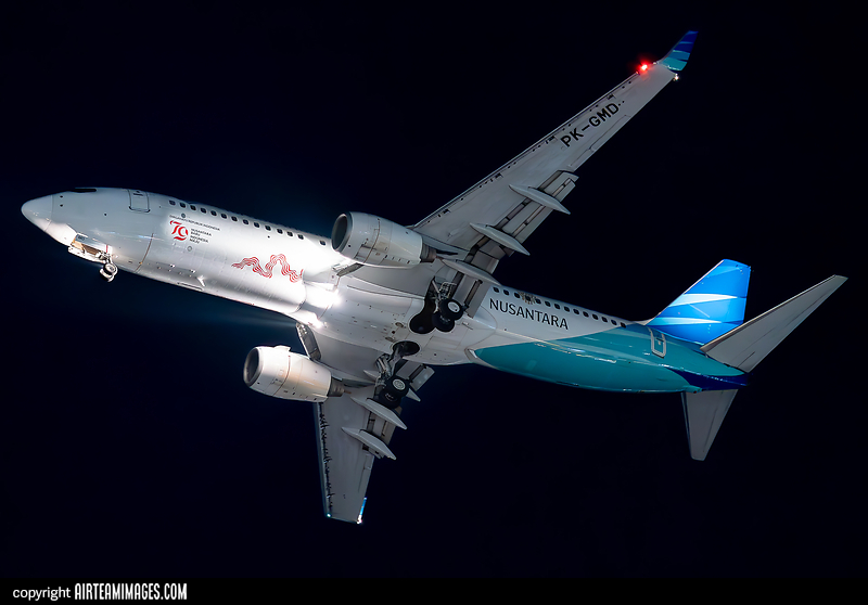 Boeing 737-8U3 Garuda Indonesia PK-GMD - AirTeamImages.com