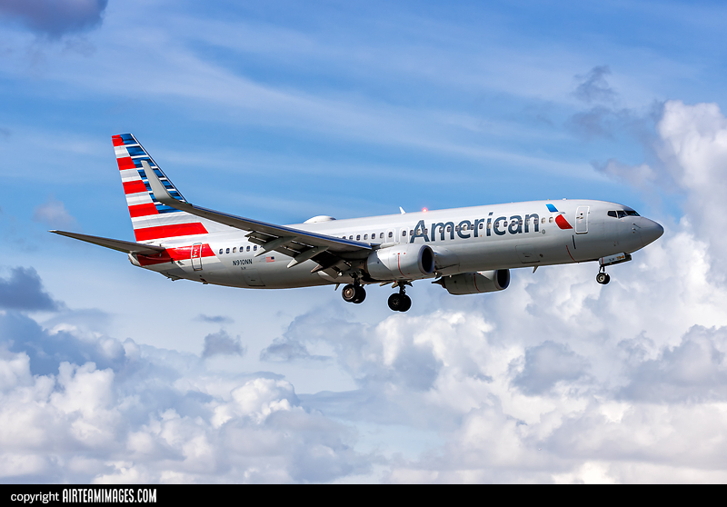 Boeing 737-823 American Airlines N910NN - AirTeamImages.com