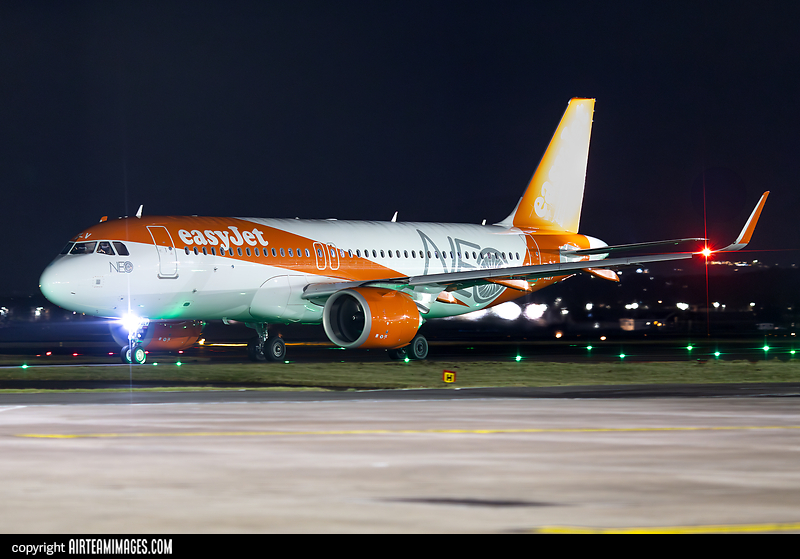 Airbus A320-251N EasyJet G-UZLY - AirTeamImages.com