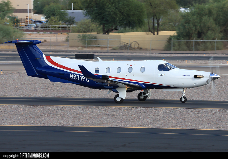 Pilatus PC-12/45 Private N671PC - AirTeamImages.com