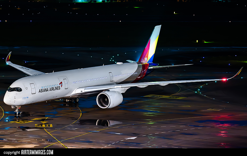 Airbus A350-941 Asiana Airlines HL8382 - AirTeamImages.com