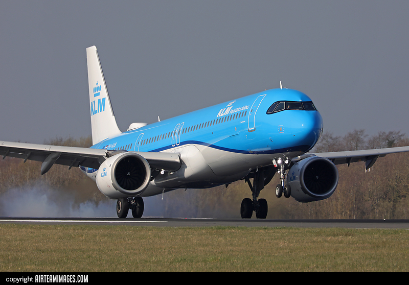 Airbus A321-252NX KLM - Royal Dutch Airlines PH-AXB - AirTeamImages.com