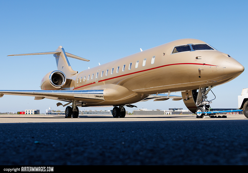 Bombardier Global Express-XRS Catreus G-RAJV - AirTeamImages.com