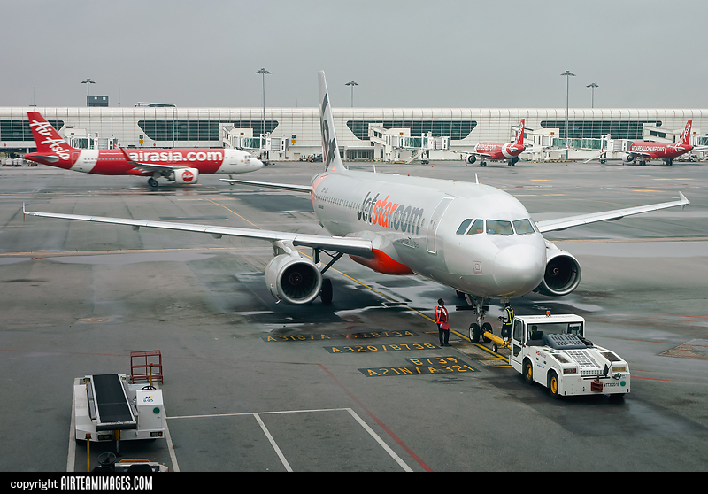 Airbus A320-232 Jetstar Asia Airways 9V-JSI - AirTeamImages.com