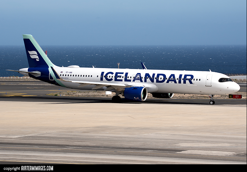 Airbus A321-271NX Icelandair TF-IAB - AirTeamImages.com