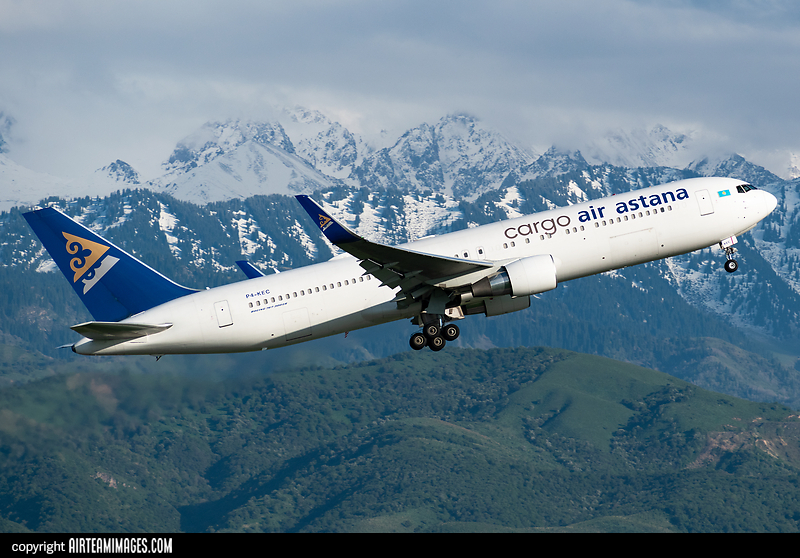 Boeing 767-3KY/ER Air Astana EI-KEC - AirTeamImages.com