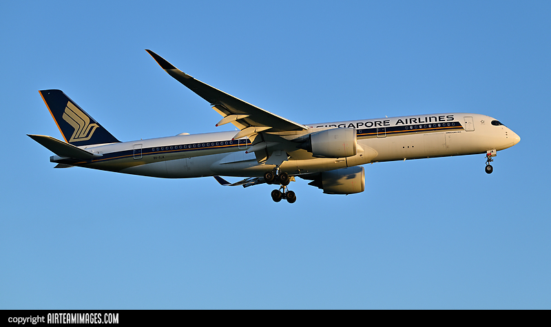Airbus A350-941 Singapore Airlines 9V-SJA - AirTeamImages.com