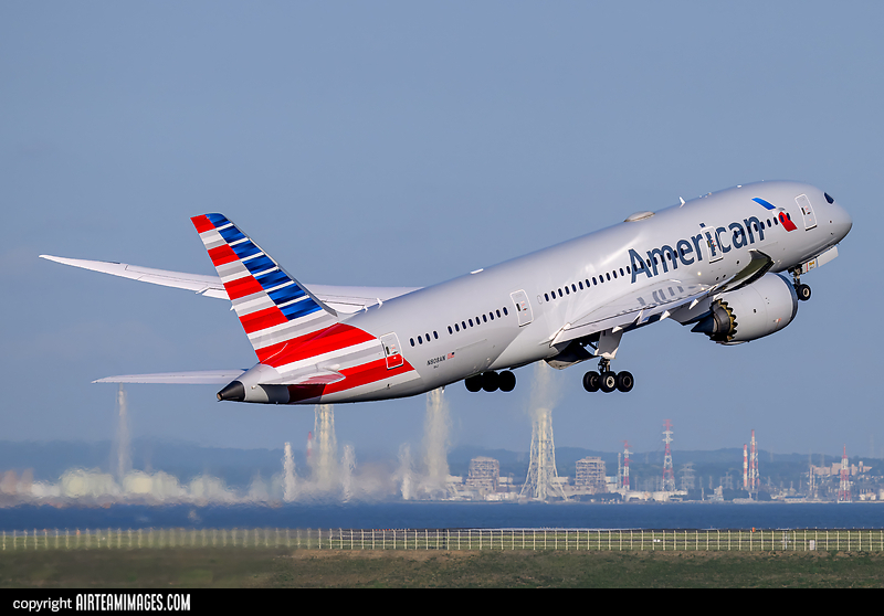 Boeing 787-8 Dreamliner American Airlines N808AN - AirTeamImages.com