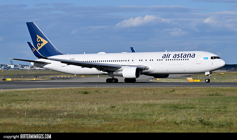 Boeing 767-3KY/ER Air Astana EI-KEC - AirTeamImages.com