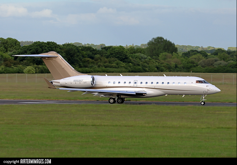 Bombardier Global 6500 Private N959KF - AirTeamImages.com
