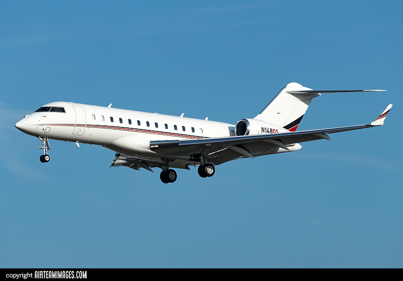 Bombardier Global 6000 NetJets Aviation N148QS - AirTeamImages.com