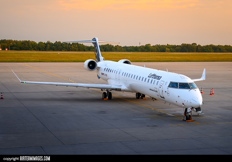 Bombardier CRJ-900 NextGen Lufthansa CityLine D-ACNI - AirTeamImages.com