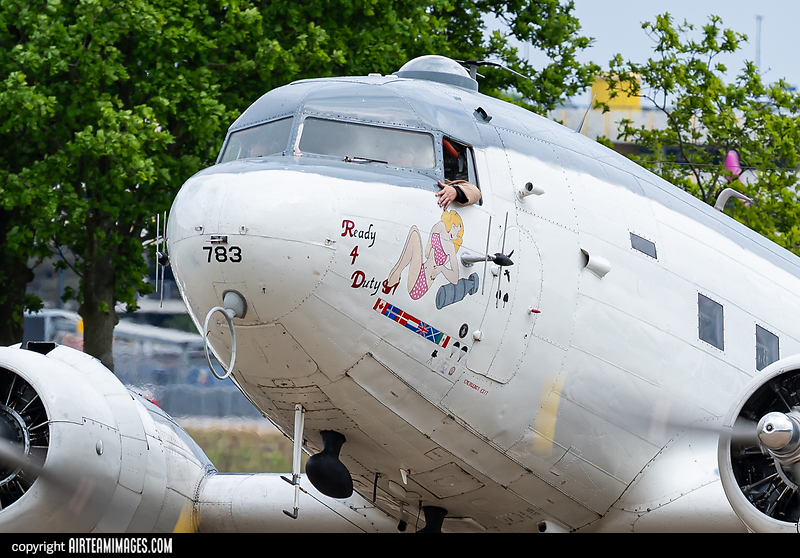 Douglas R4D-6S Skytrain USA - US Navy N151ZE - AirTeamImages.com