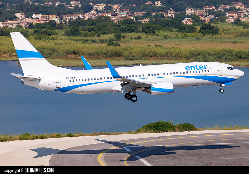 Boeing 737-8Q8 Enter Air SP-ESM - AirTeamImages.com