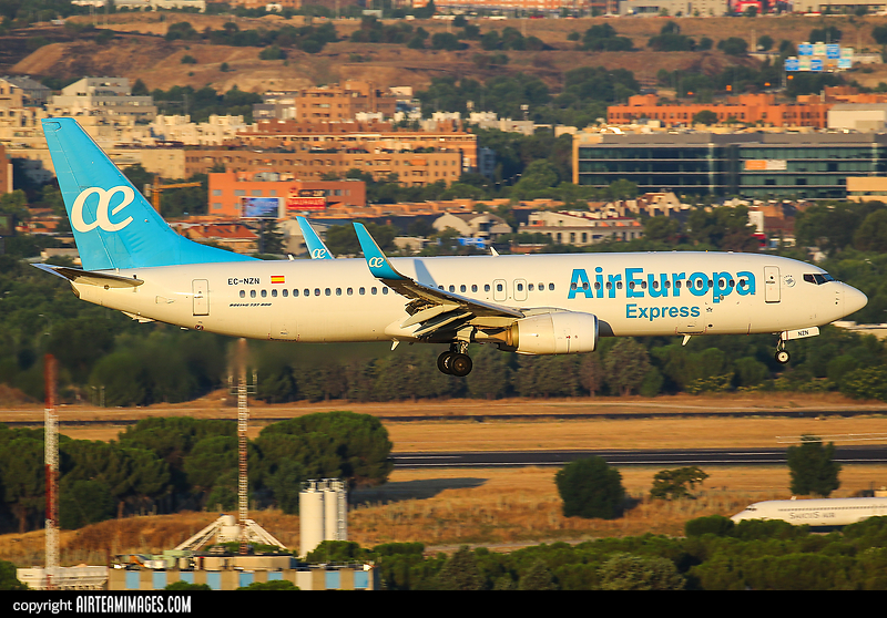 Boeing 737-8KN Air Europa Express EC-NZN - AirTeamImages.com