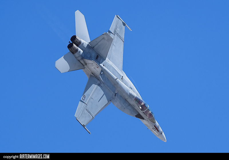 Boeing F/A-18F Super Hornet USA - US Navy 165929 - AirTeamImages.com