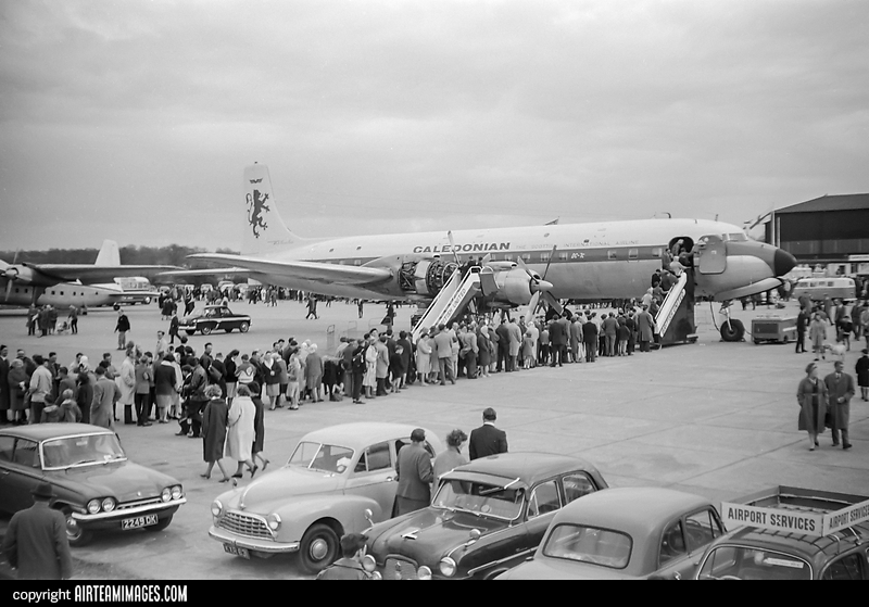 Douglas DC-7C Caledonian Airways (1961-1970) G-ARYE - AirTeamImages.com