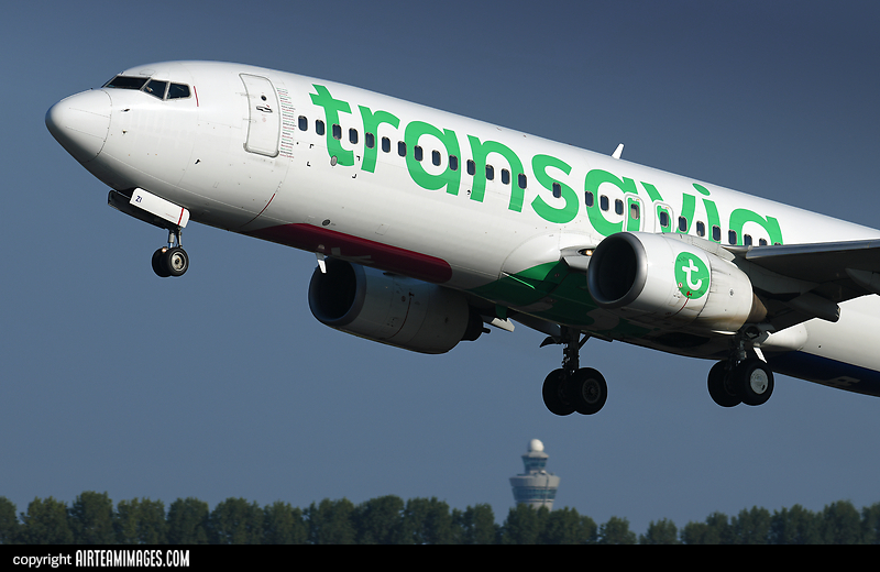 Boeing 737-8K2 Transavia PH-HZI - AirTeamImages.com