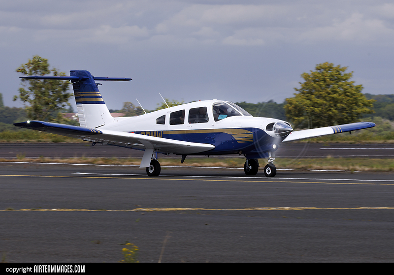 Piper PA-28 Cherokee Private G-GPMW - AirTeamImages.com
