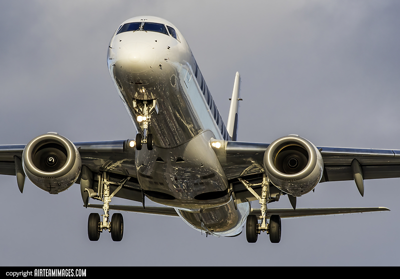 Embraer ERJ-190LR Finnair OH-LKP - AirTeamImages.com