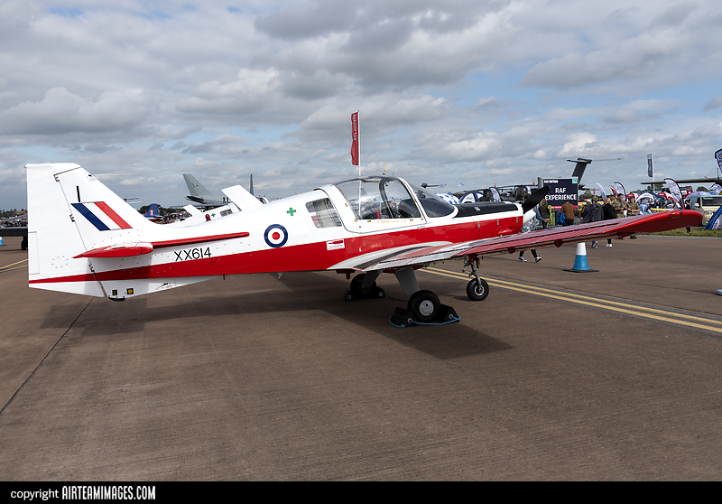 Scottish Aviation Bulldog T.1 UK - Royal Air Force XX614 ...